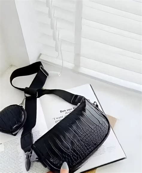 Classic Classy Women Backpack Black Plain Polyester At ₹ 180 Piece In New Delhi