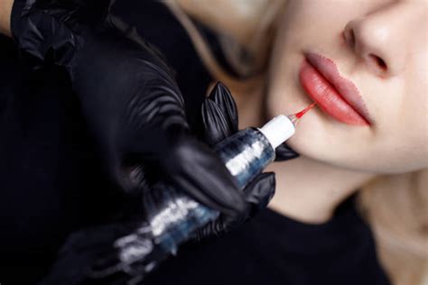 Girl Lips Tattoo Designs