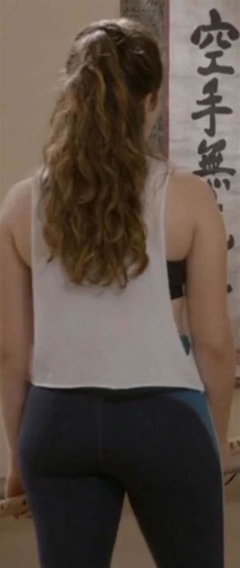 Mary Mouser Thicc Princen