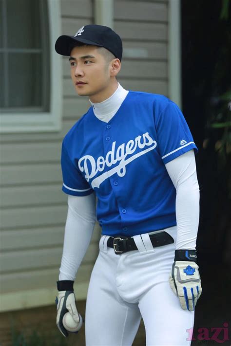 王珉 男子汉图鉴！