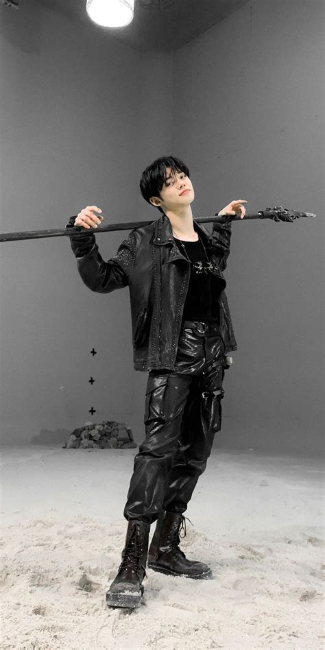 Pin Down Pose Reference Artofit