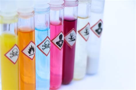 Umgang Mit Chemikalien Bilder Kostenloser Download Auf Freepik