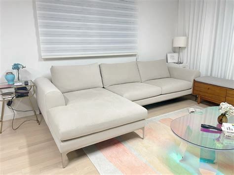 우디크 밀크 소파 카우치 당근 중고거래