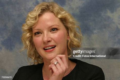 Gretchen Mol Portrait Session Photos And Premium High Res Pictures