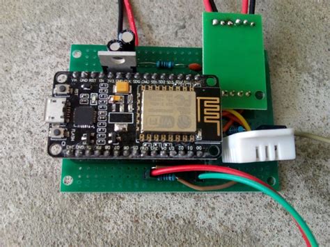 Beehive Monitor With Load Cells And Temperature Sensors Cassiopeia Ltd