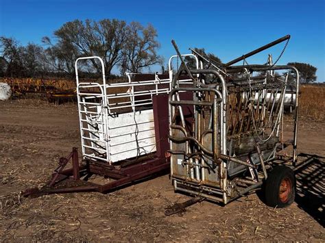 Portable Cattle Chutes Gavel Roads Online Auctions