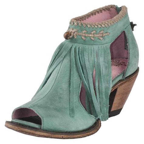 Pin On Cowgirl Boots