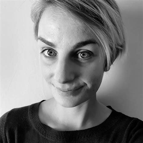 Margaux Lallemant Marché De La Poésie