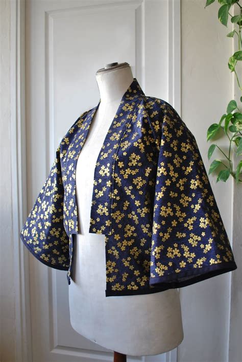 Veste Kimono Bleu Et Or Motifs Floraux Etsy France Veste Kimono