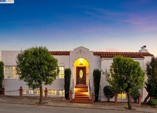 135 Manor Dr San Francisco Ca 94127 Mls 424014194 Redfin