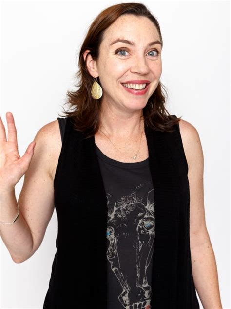 Meet Progressives Flo Stephanie Courtney From Stony Point