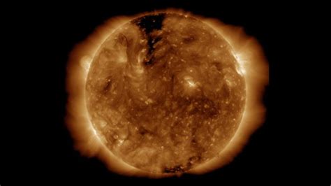 The Suns Atmosphere Photosphere Chromosphere And Corona Space