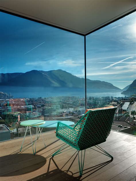 Luxury Residential Area With A Façade Made Of Crystal Cubes Becoration