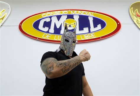 Esfinge Está Harto De El Valiente Y Exige Al Cmll Un Máscara Vs Máscara Esto En Línea