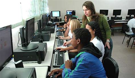 Encontro De Formação Inicial Para Professores De Informática Educativa