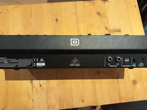 Behringer Model D De Segunda Mano Por 150 € En Illes Balears Hispasonic