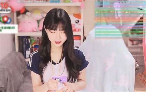 Bj에디린 트위치 알몸 장면 남친 비밀연애 공개 방송사고 은퇴 대참사 포스트쉐어