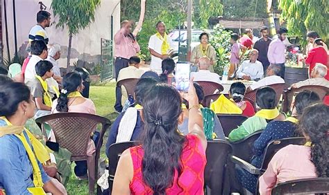 वार्ड 72 प्रत्याशी कुसुम गोयल को जिताने का क्षेत्र की जनता ने लिया संकल्प Udaybhoomi