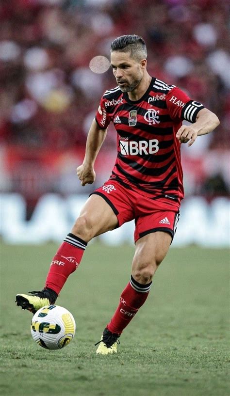 Pin Em Mengo Futebol Jogadores De Futebol Flamengo