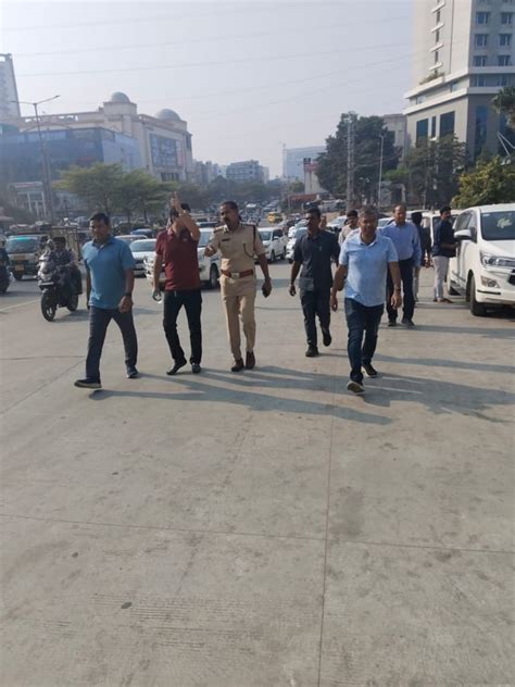 Ghmc And Hmda Commissioners Inspect Key Junctions In Serilingampally