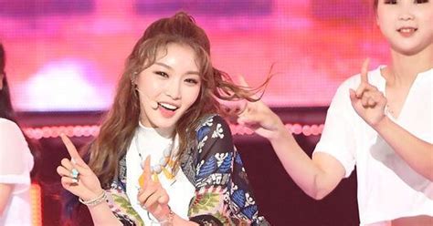 사진 청하 상큼발랄한 무대