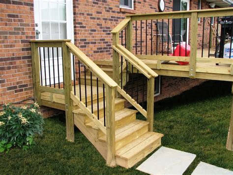 Wooden Deck Steps With Deckorators Railing