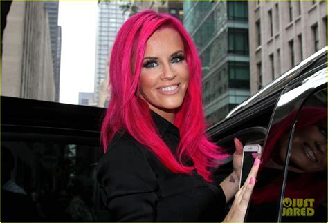 Jenny Mccarthy Pink