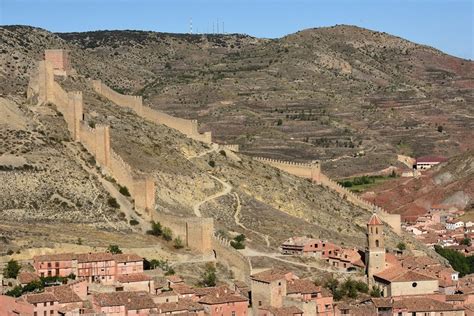 Murallas De Albarracín Esascosas