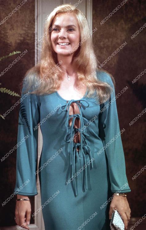 Beautiful Leslie Parrish Unknown Production 35m 16725 Abcdvdvideo