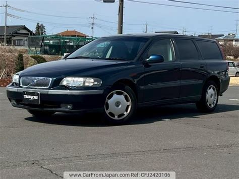 2001 Volvo V70 Sb5244w Car Price 2560