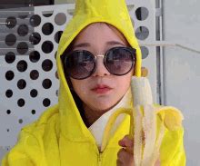 Girl Eating Banana S Tenor Girl Eating Banana S Tenor