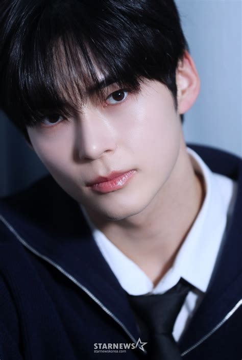 저절로 줌인 제로베이스원 성한빈 ★화보 스타뉴스