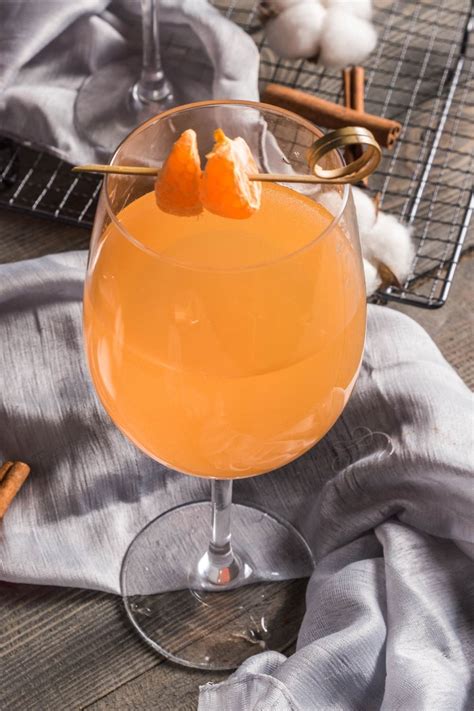 25 Fancy Drinks For An Elegant Dinner Party A Spectacled Owl