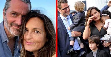 Mariska Hargitay Est Heureuse Dêtre Avec Son Mari Depuis 18 Ans