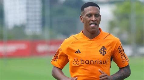 AgressÃo Bomba Sobre Briga Envolvendo Robert Renan é Revelada Após Fiasco Do Inter