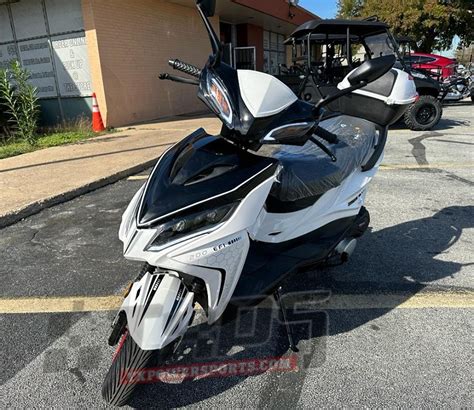 Buy Vitacci Force 200 Efi Scooter Available In Crate For Online Sale