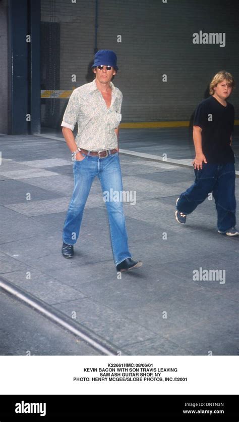 Kevin Bacon And Son Travis Bacon Banque De Photographies Et Dimages à