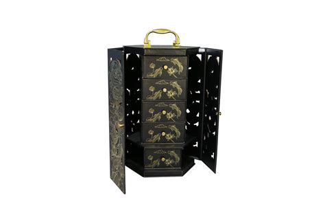 Case Study 1 Mondelez Kinh Do Mooncake 2020 Black And Gold 4 Cakes