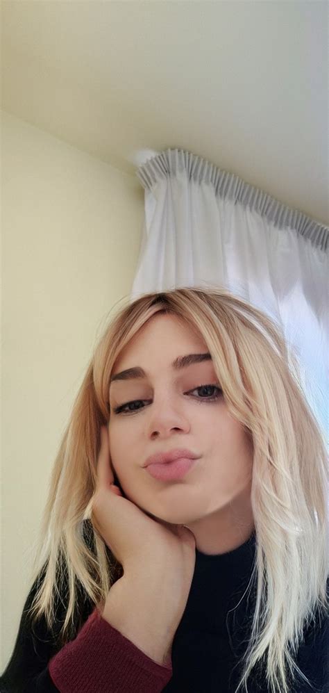 Samantha Sissy World