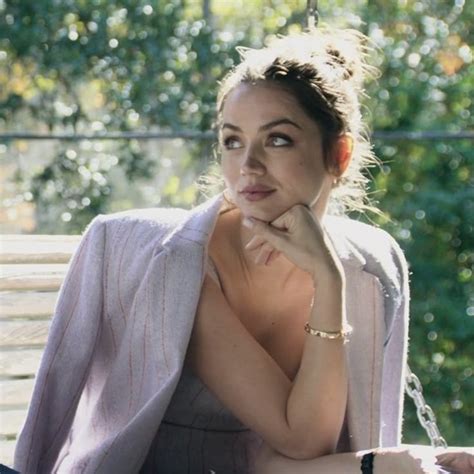 Pin By Naz On Anna De Amaras Actresses Elle Model Beauty Shoot