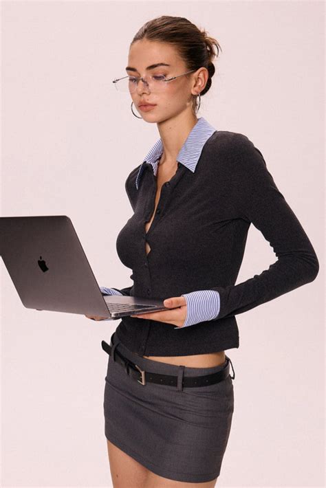 Luna Reads Luna Pixie