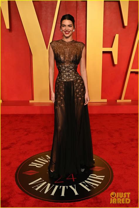 Kendall And Kylie Jenner Join Mom Kris Jenner At Vanity Fair Oscars Party