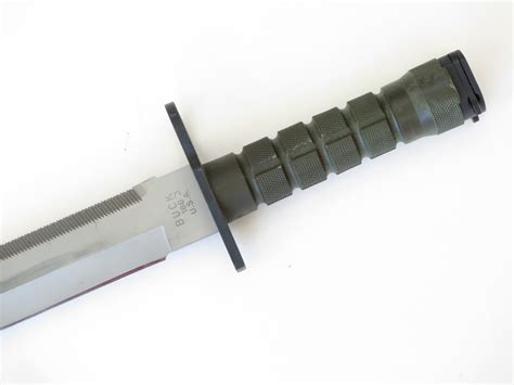 1996 Buck 188 Civilian Bayonet Survival Fixed Blade Combat Bowie Knife