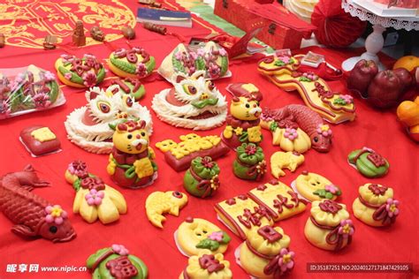 抓周摄影图 家居生活 生活百科 摄影图库 昵图网