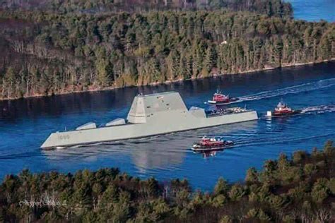 The Uss Zumwalts Leaving Bath Maine For Sea Trials `™` Uss Zumwalt