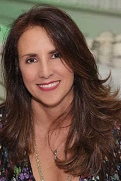 Marlyn Bandiero About Entertainment Ie