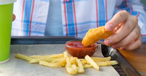 햄버거 매장에서 종이에 케첩 뿌렸나요 식탐