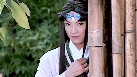 精壮小伙得罪兔儿神，被扔进阴阳颠倒的世界，好哥们竟向自己求婚 Youtube