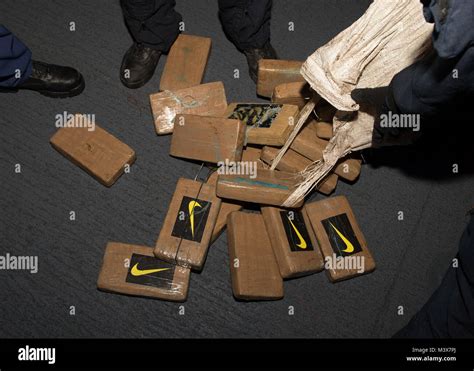 Pacific Ocean June 11 2014 The Oliver Hazard Perry Class Guided