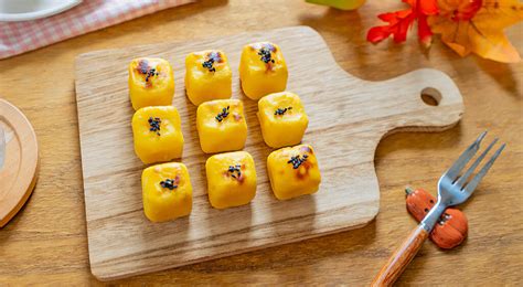 混ぜて焼くだけ！腸活成分たっぷり「ひとくちヨーグルトスイートポテト」の作り方 筋肉料理研究家ryotaのレシピブログ